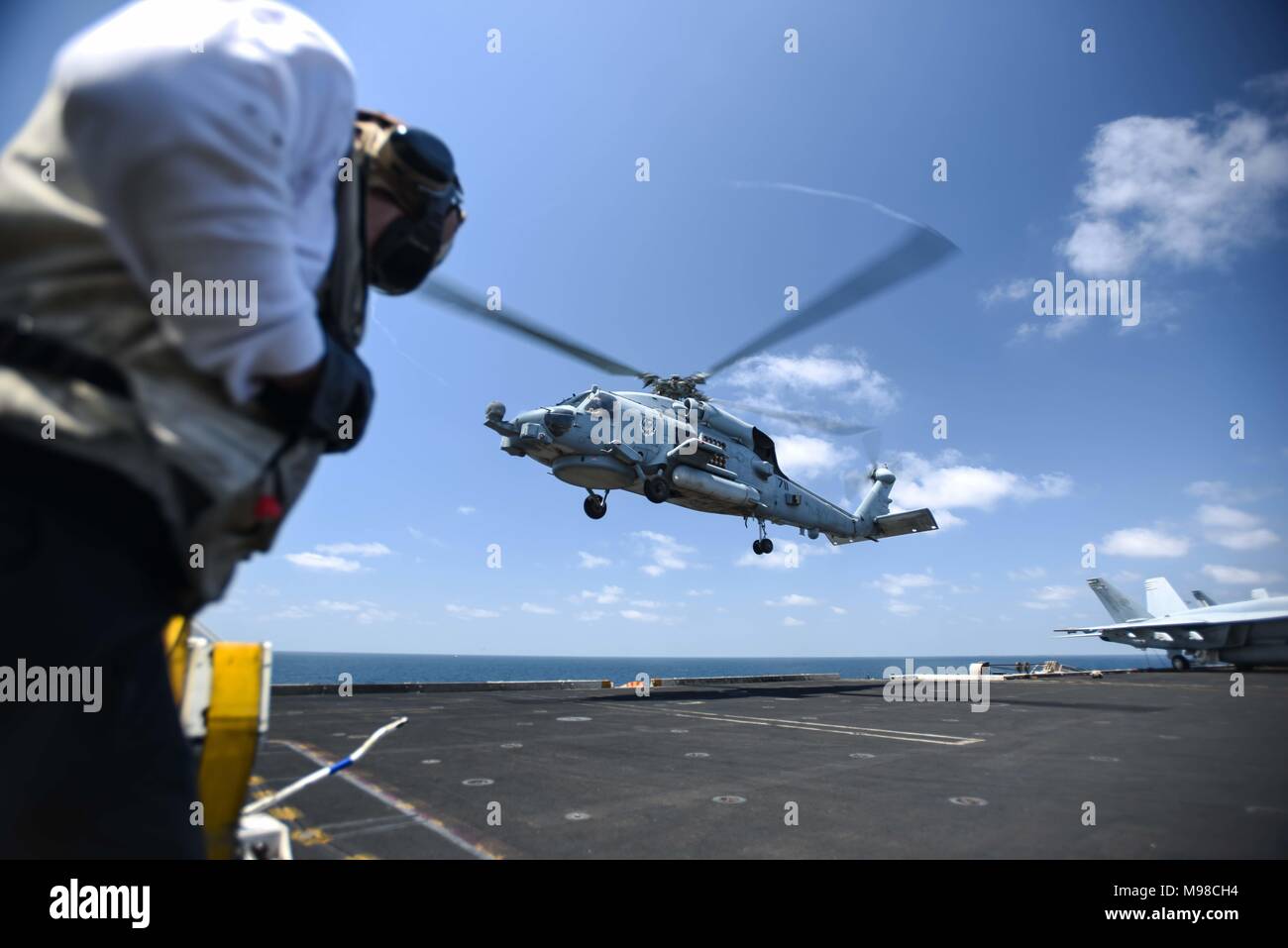 180322-N-VN584-1555 U.S. 5TH FLEET AREA OF OPERATIONS (March 22, 2018 ...