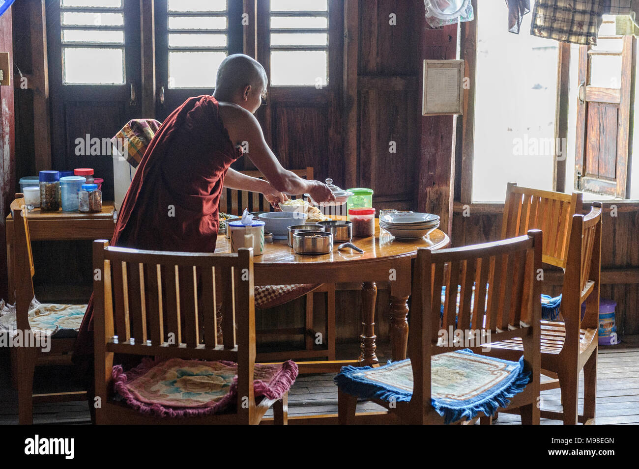 Mealtime at the Jumping Cat Monastery (Nga Phe Chaung) Myanmar. Nga Phe ...