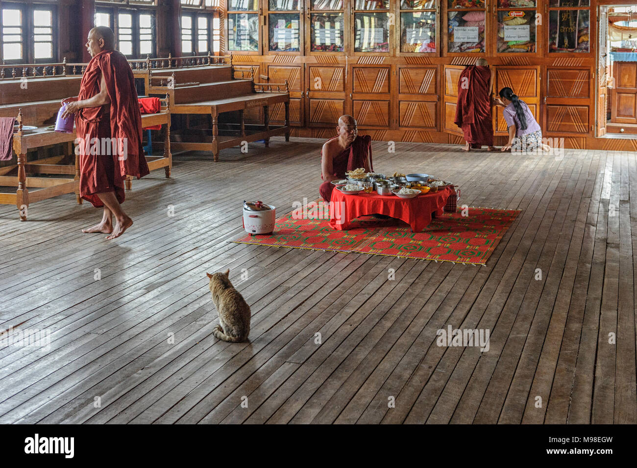Mealtime at the Jumping Cat Monastery (Nga Phe Chaung) Myanmar. A ...