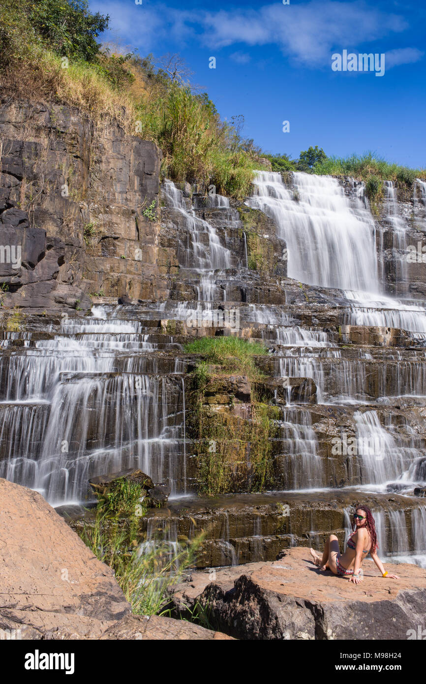 Blonde bikini model hi-res stock photography and images - Alamy