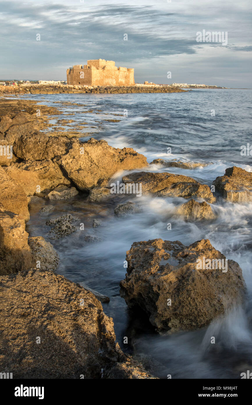 Paphos castle / fort in kato paphos harbour on the mediterranean coast ...