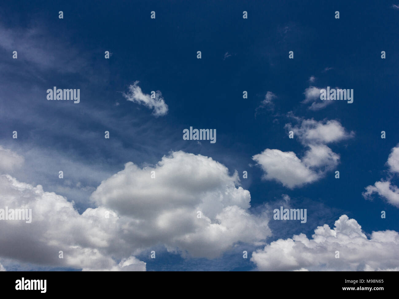 Thick cloud hi-res stock photography and images - Alamy