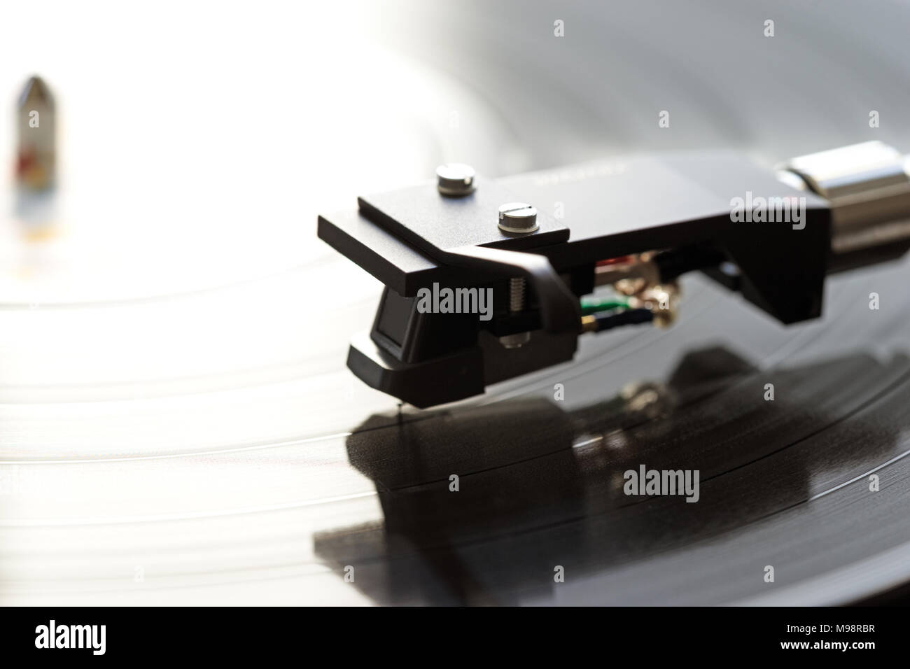 Turntable with black hi-fi Headshell Cartridge , close-up, Analog ...