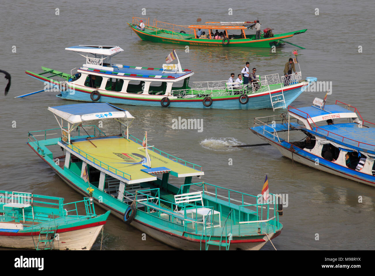 Myanmar, Burma, Bagan, Ayeyarwady River, boats, people Stock Photo - Alamy