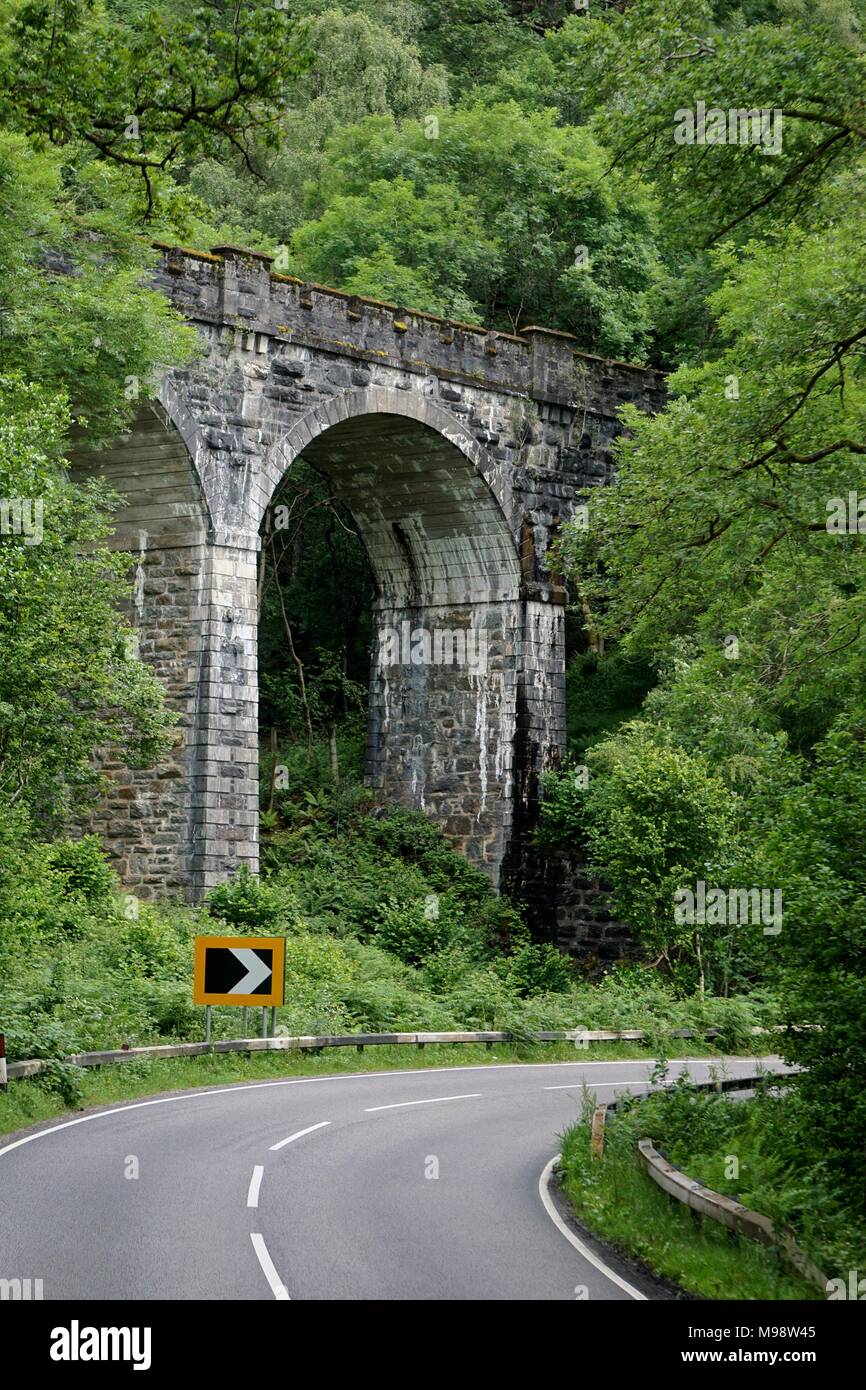 A Victorian-era stone arch bridge in the Scottish Highlands Stock Photo ...