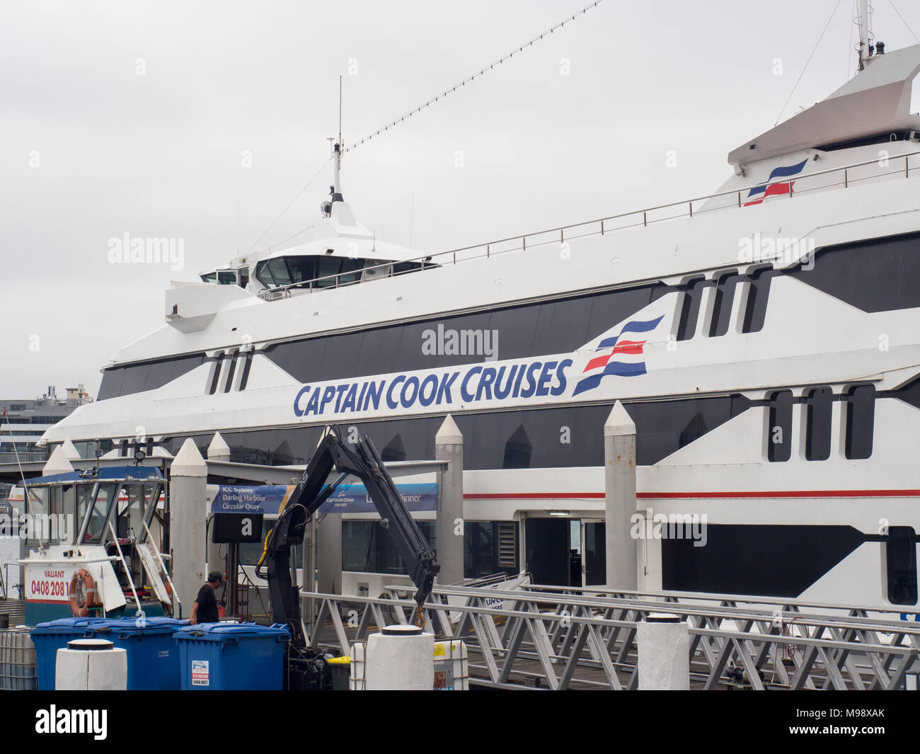 Captain cook cruises hi-res stock photography and images - Alamy