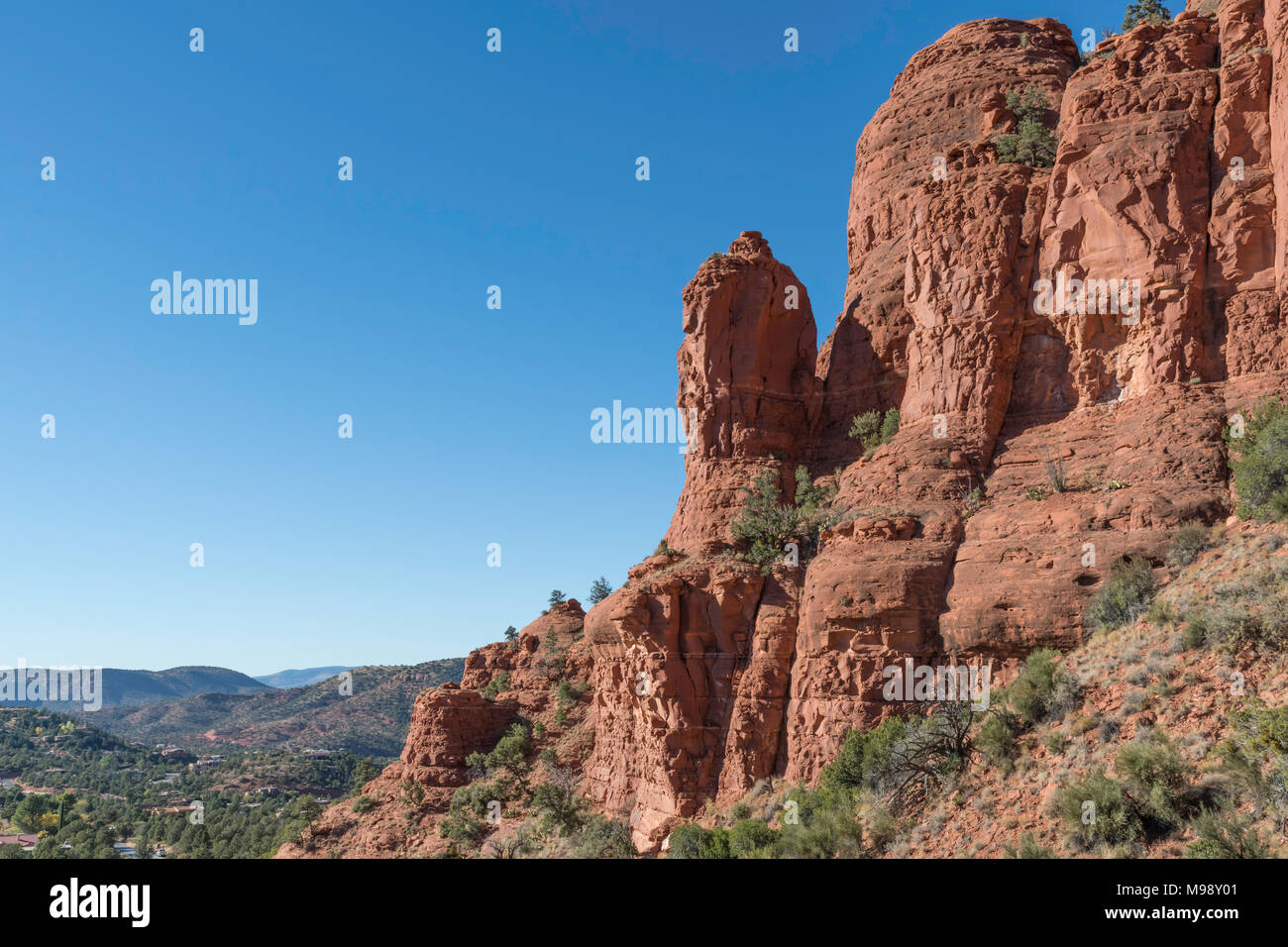 Red rocks of Sedona Arizona horizontal view Stock Photo - Alamy