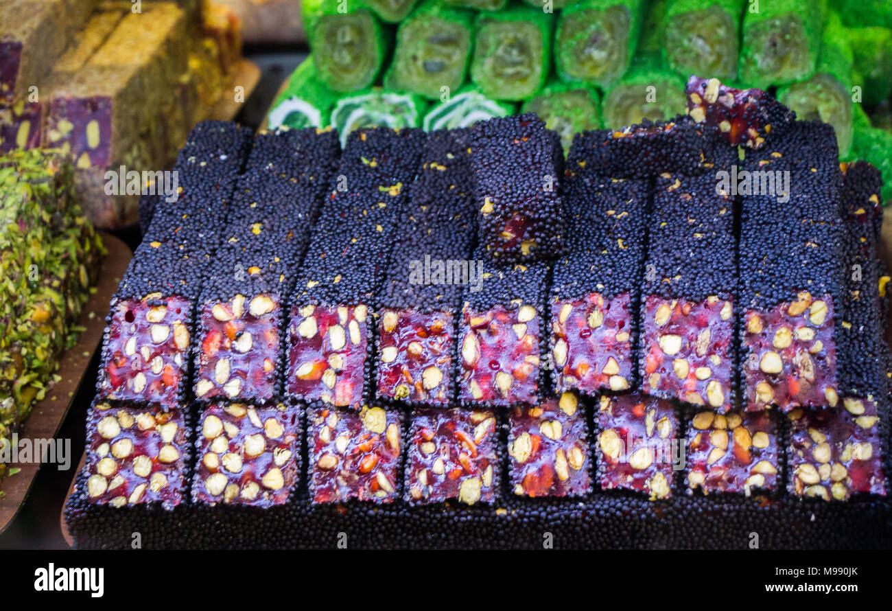 Load of traditional turkish delight rahat lokum Stock Photo - Alamy