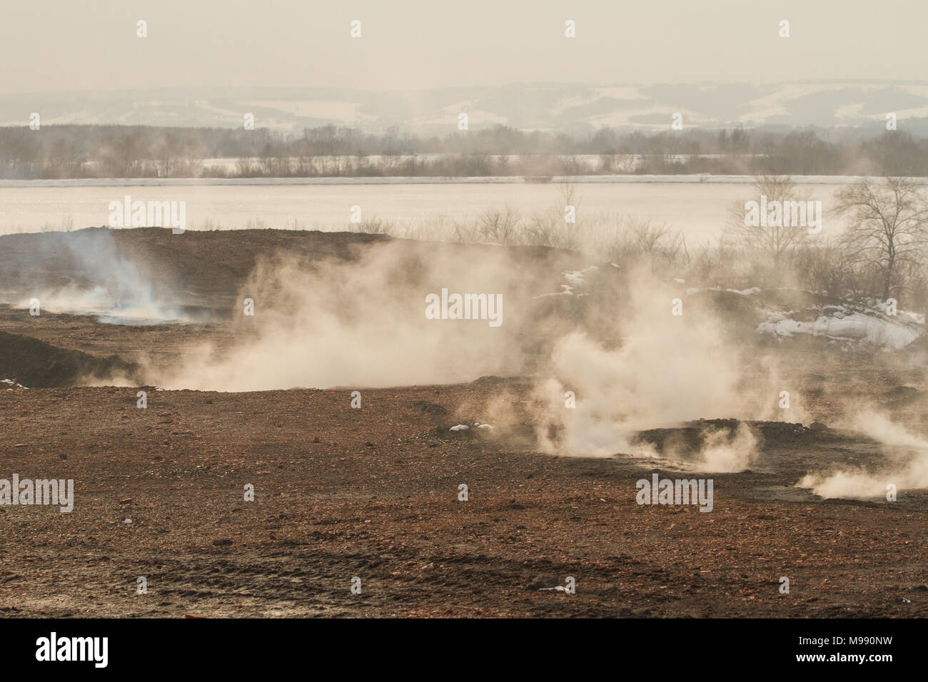 Slag dump hi-res stock photography and images - Alamy