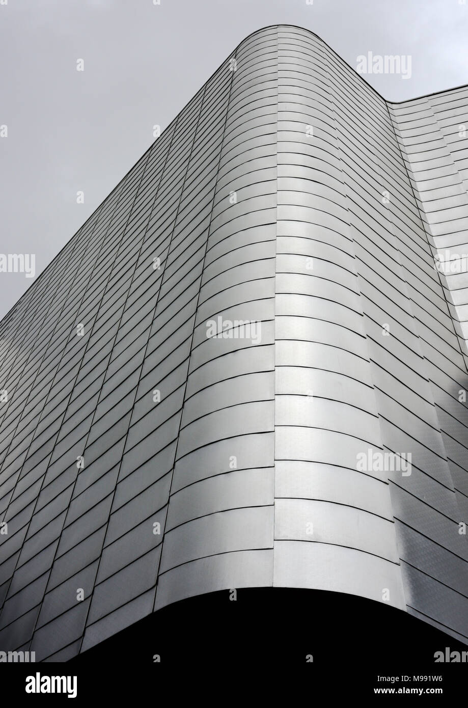 Metal Clad Building High Resolution Stock Photography and Images - Alamy