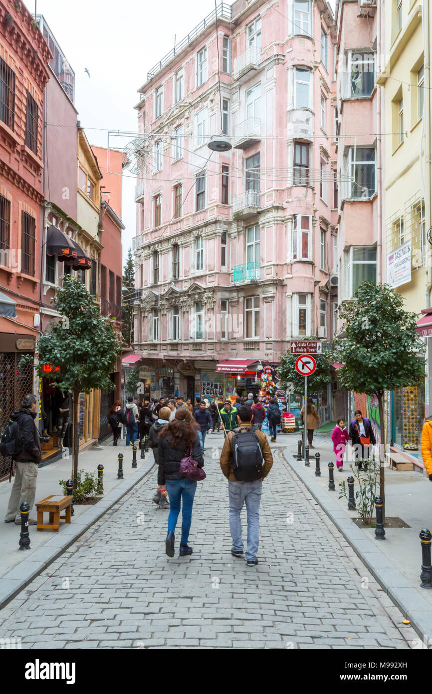 A Busy Street in Istanbul, Turkey Stock Photo - Alamy