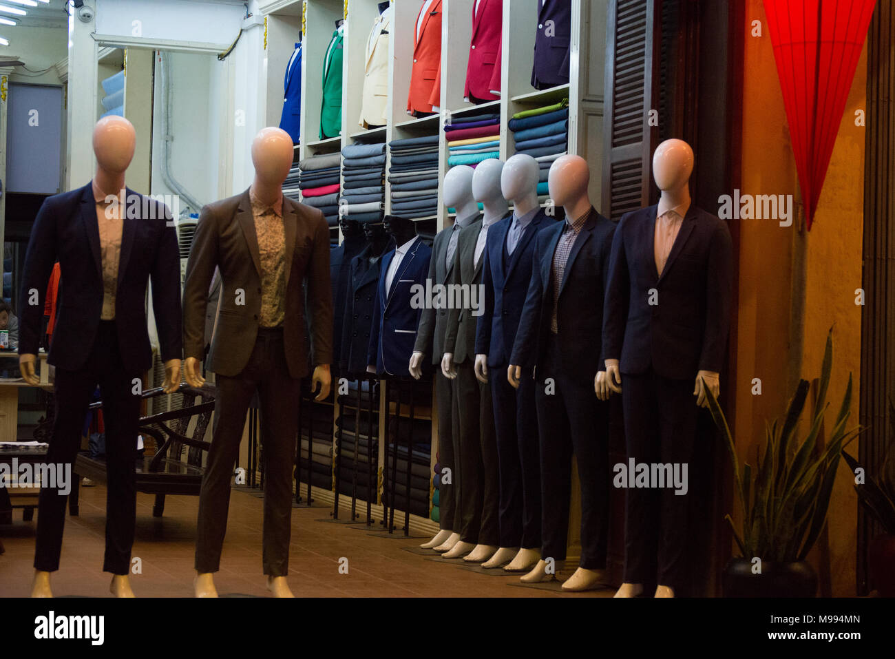 Tailoring shop hi-res stock photography and images - Alamy