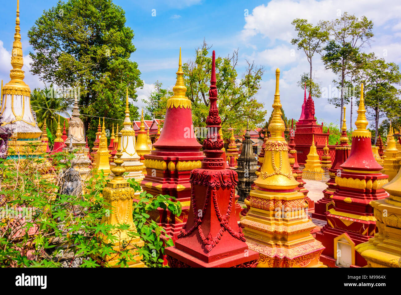 Buddhist burial hi-res stock photography and images - Alamy