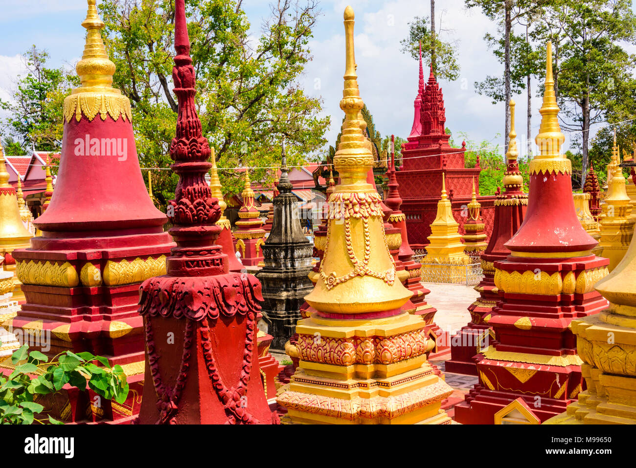 Cambodian cemetery hi-res stock photography and images - Alamy