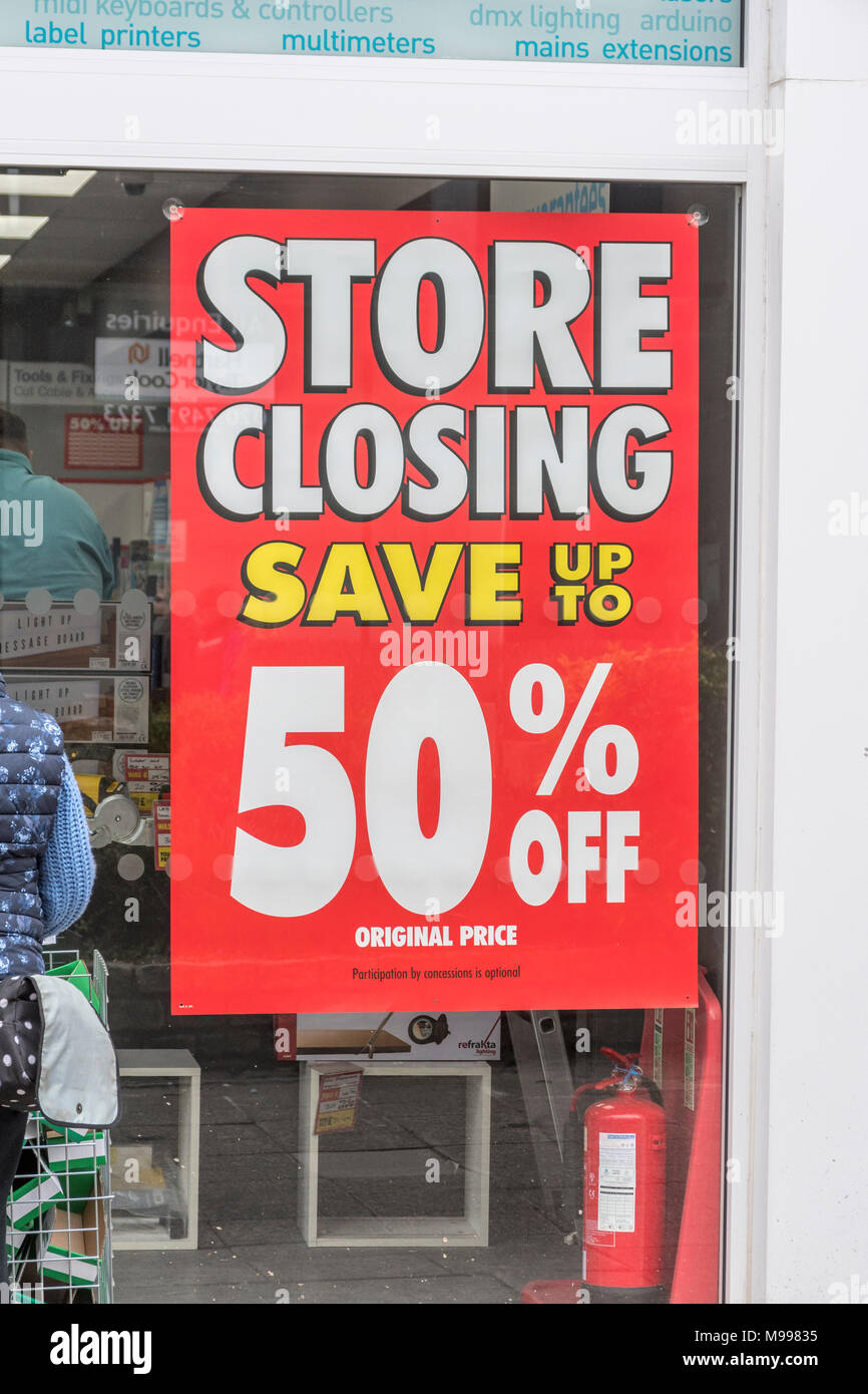 Shop closing down sign at Maplin store in Plymouth, Devon, after ...