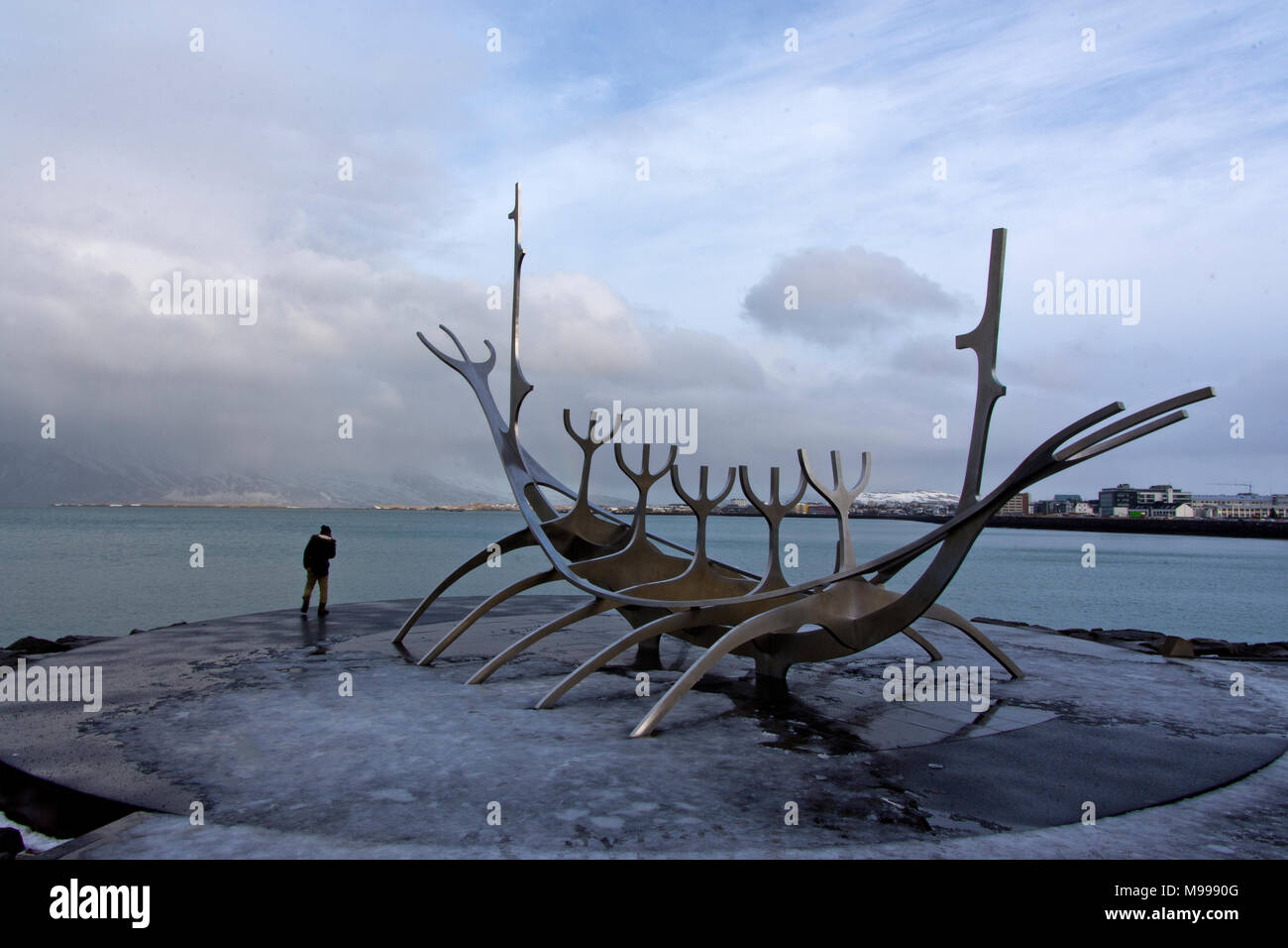 Sun Voyager sculpture, Reykjavik Iceland Stock Photo - Alamy