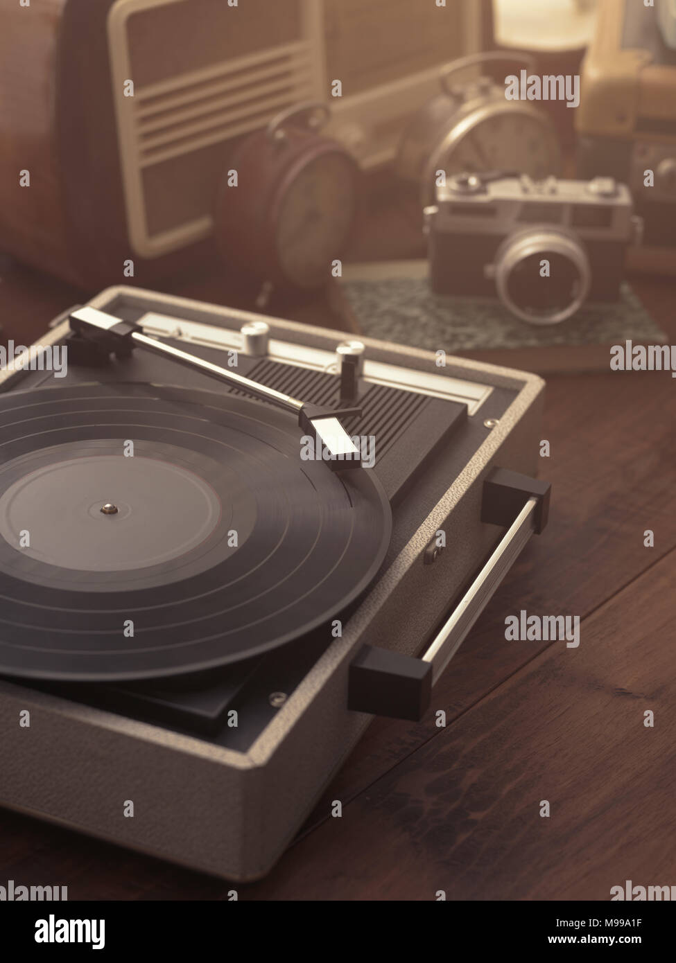 1950s turntable hi-res stock photography and images - Alamy