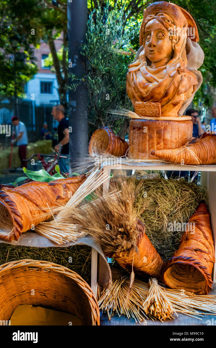 Demeter cult hi-res stock photography and images - Alamy