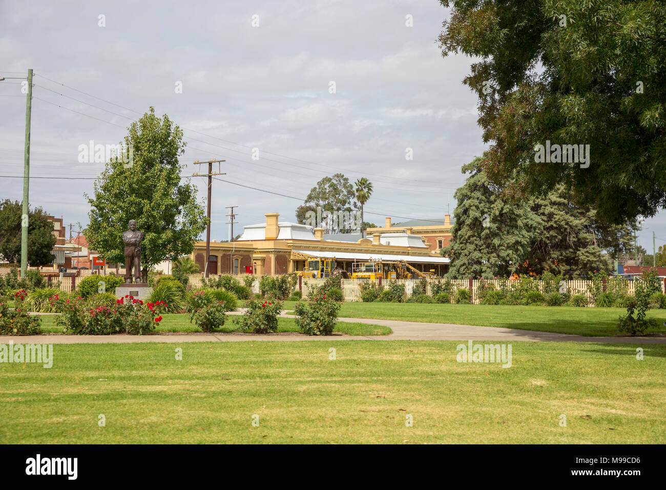 Junee railway station hi-res stock photography and images - Alamy