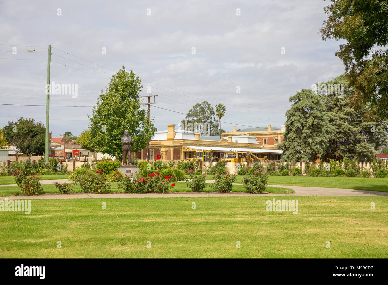 Junee railway station hi-res stock photography and images - Alamy