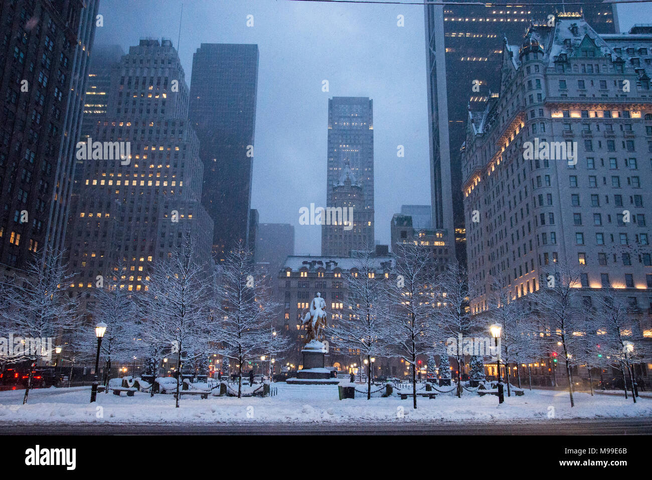Weather watcher hi-res stock photography and images - Alamy