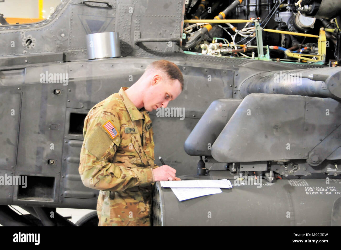 A U.S. Soldier from the 1st Battalion, 3rd Aviation Regiment (Attack ...