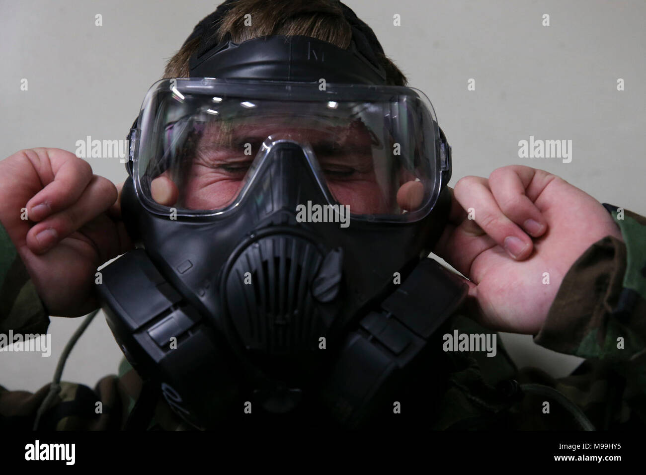 M50 gas mask hi-res stock photography and images - Alamy