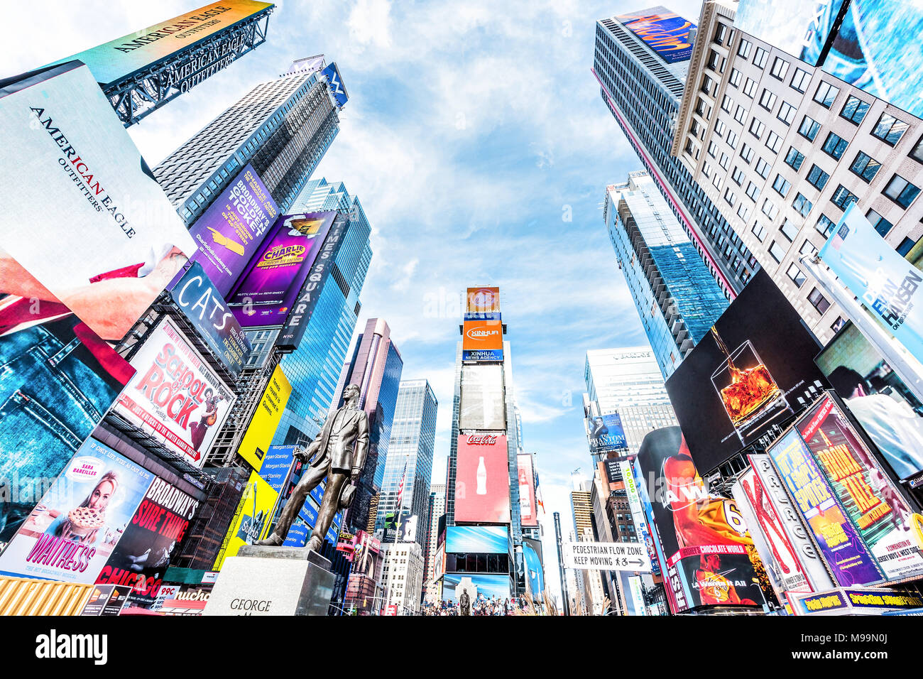 Father duffy square hi-res stock photography and images - Alamy