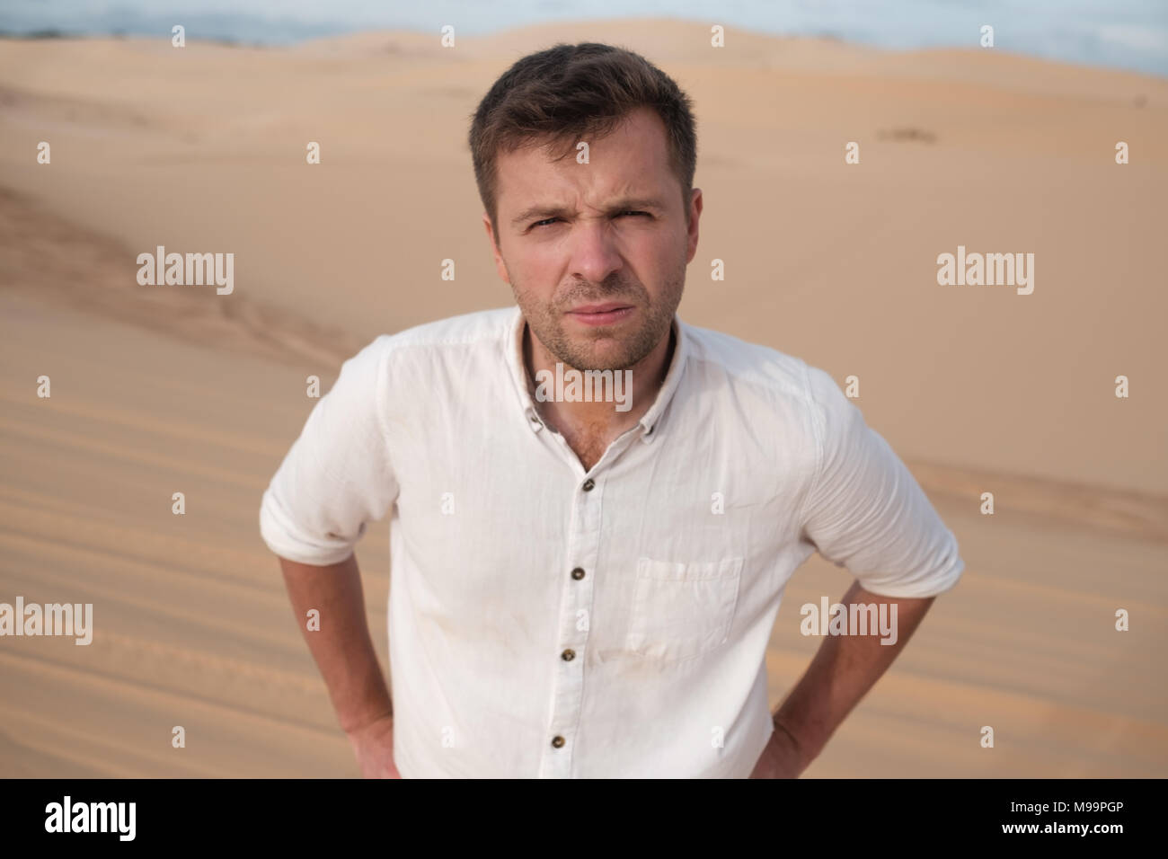Portrait serious looking man hi-res stock photography and images - Alamy