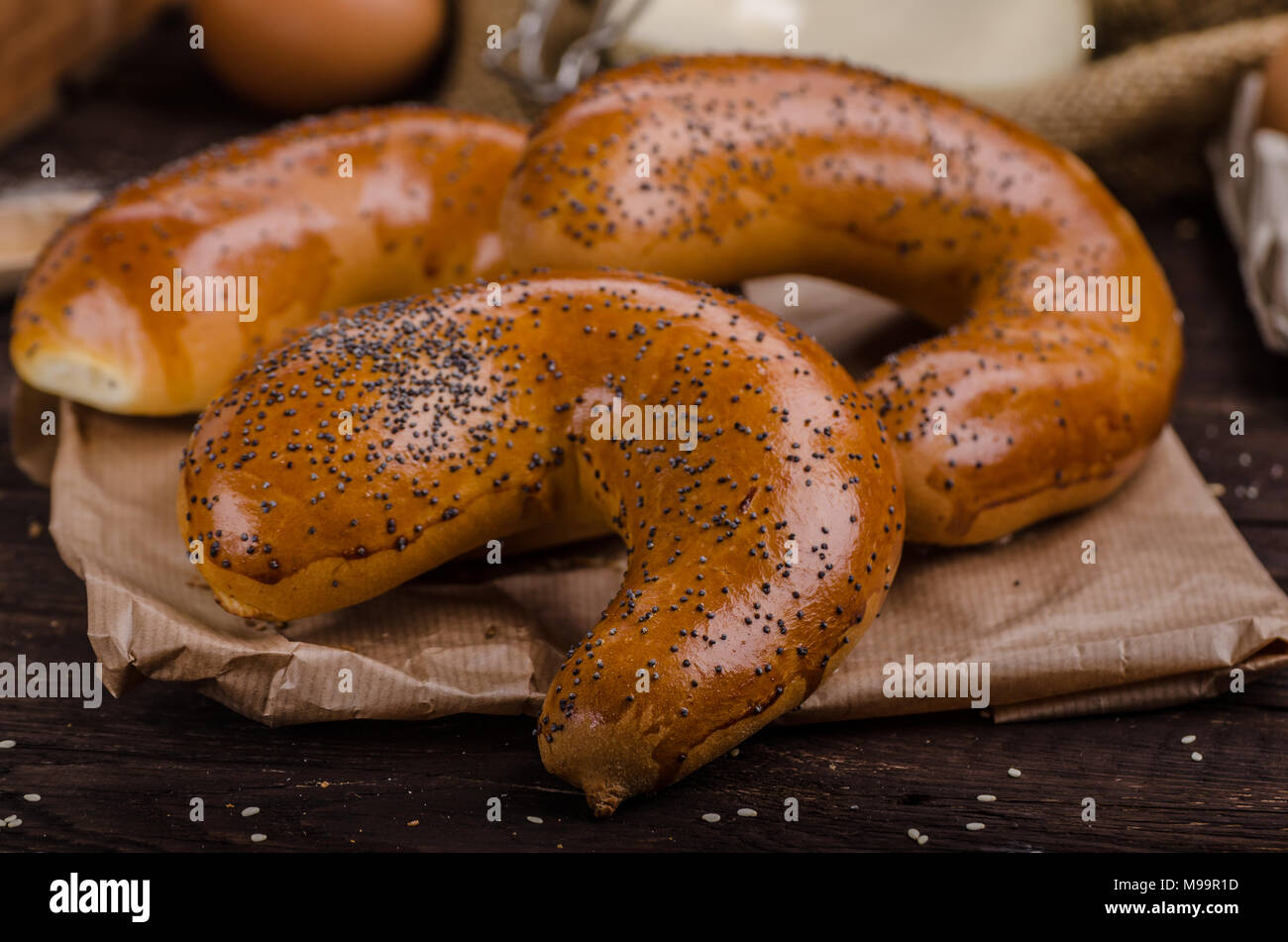 Healthy kaiser buns poppy hi-res stock photography and images - Alamy