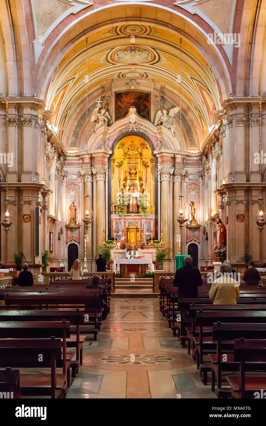 St anthony catholic saint hi-res stock photography and images - Alamy