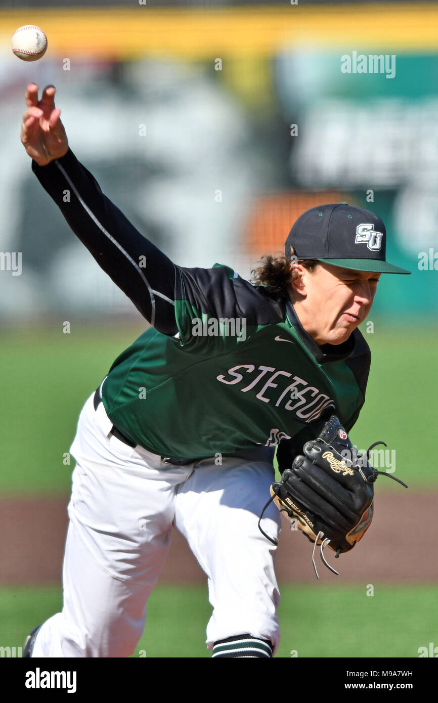 Logan gilbert hi-res stock photography and images - Alamy