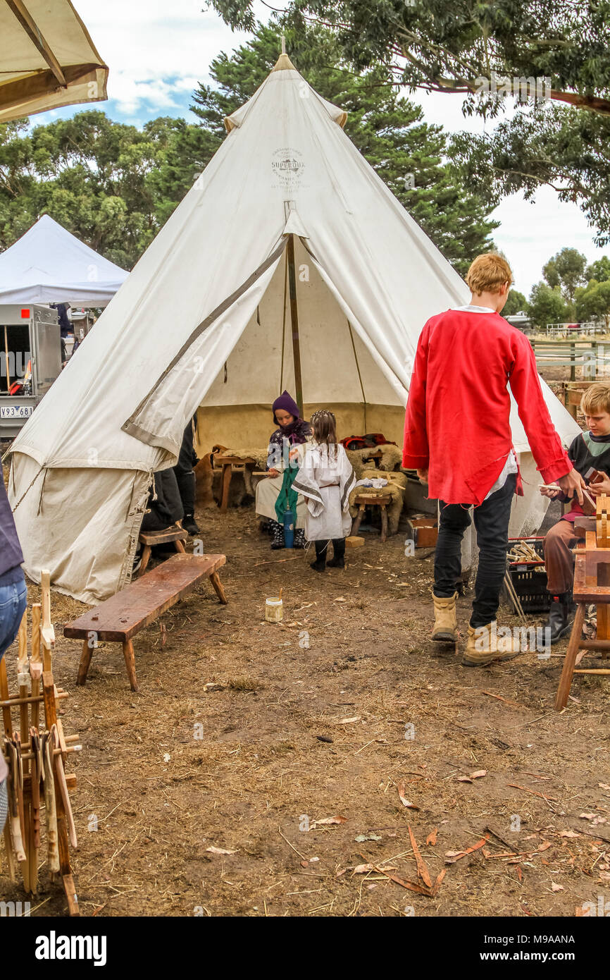 Medieval warrior woman colour hi-res stock photography and images - Alamy