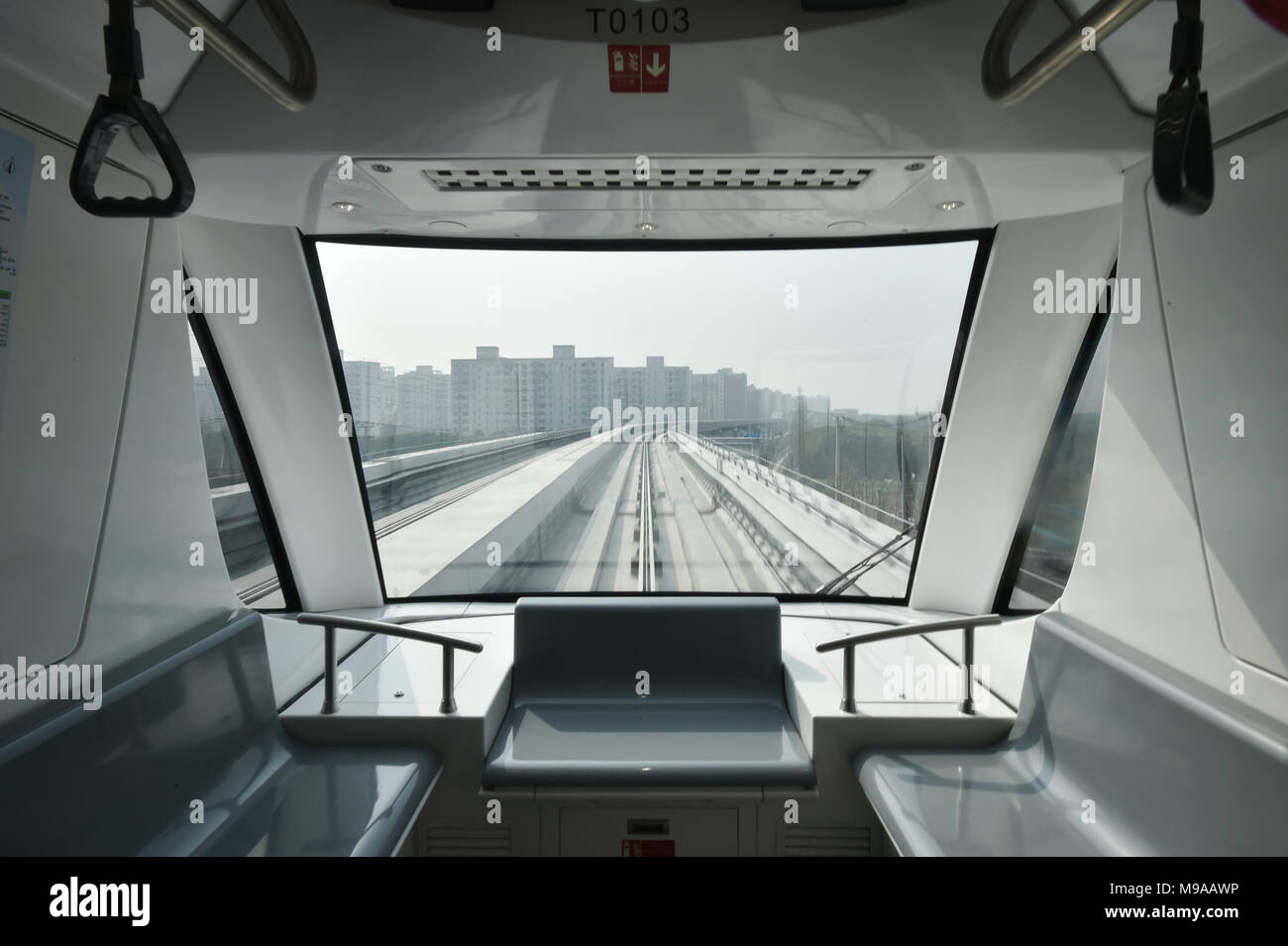 Automated people mover train hi-res stock photography and images - Alamy