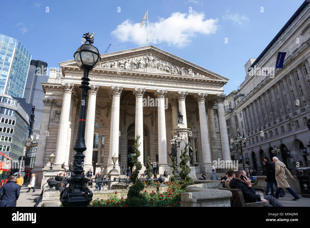 Royal exchange buildings architecture hi-res stock photography and ...