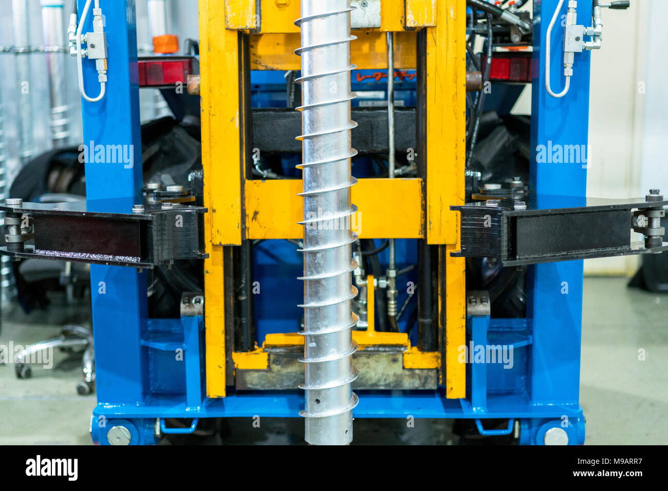 Dirt piles with shovel hi-res stock photography and images - Alamy