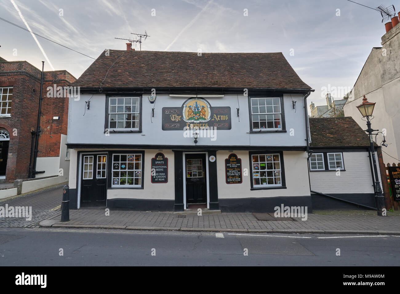 The coopers arms hi-res stock photography and images - Alamy