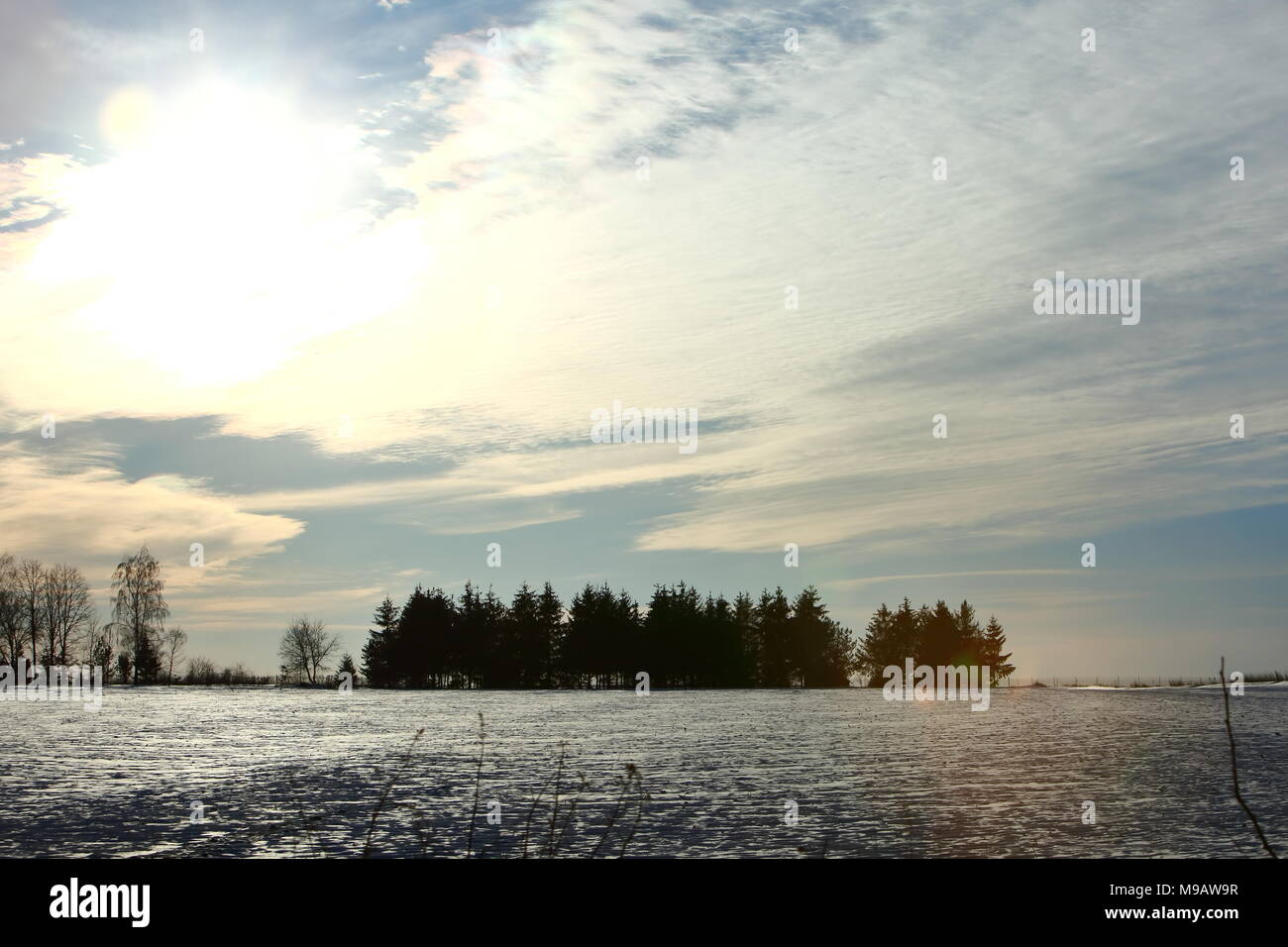 Small amount of ice and snow hi-res stock photography and images - Alamy