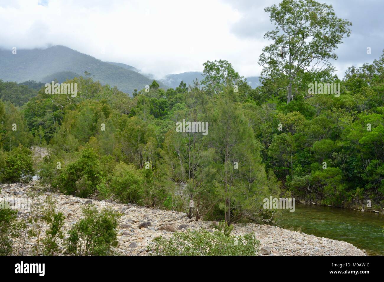 Big crystal creek with paluma ranges in the background, Crystal Creek ...