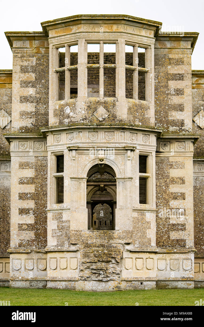 Family at lyveden hi-res stock photography and images - Alamy
