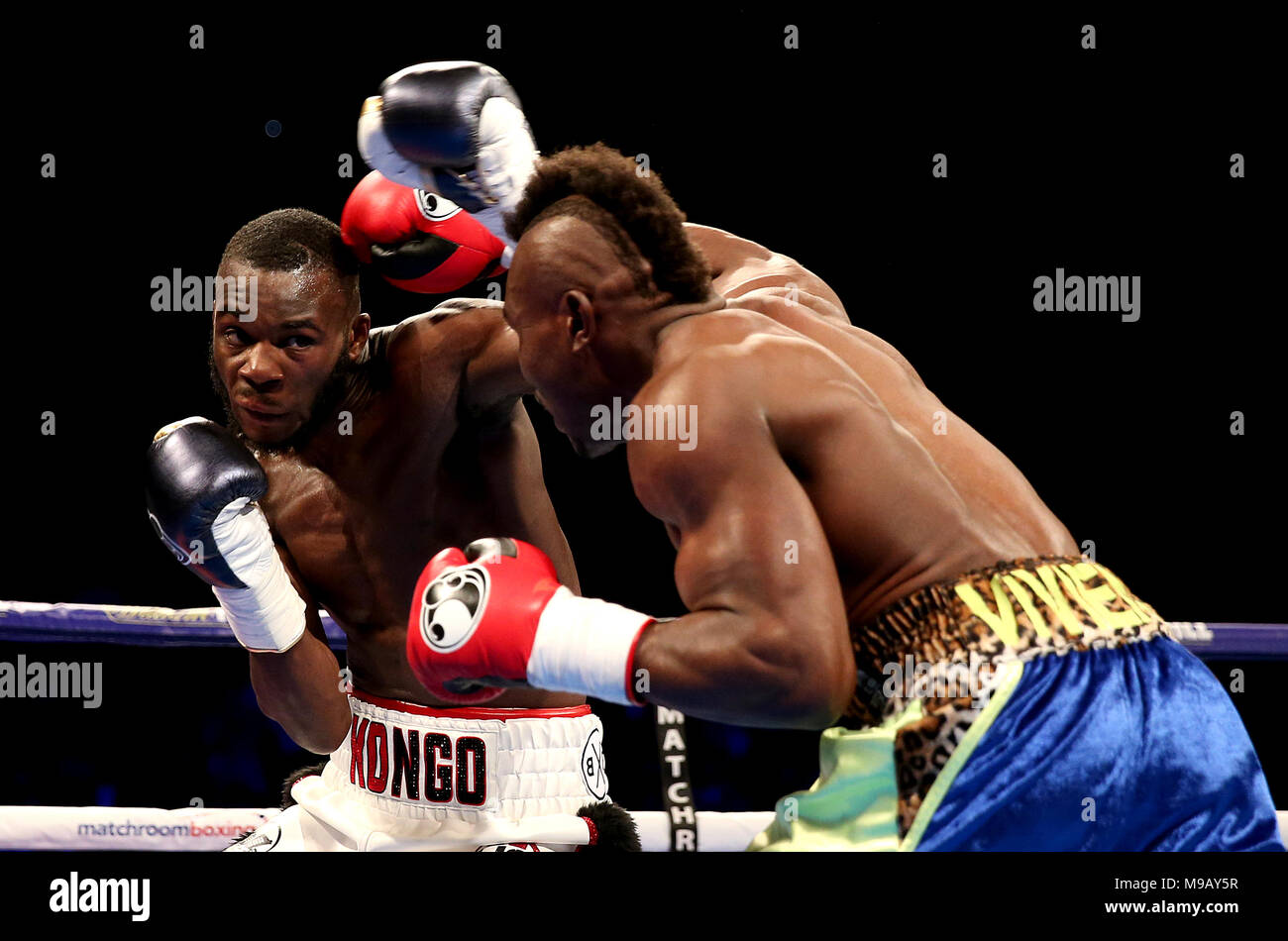 Chris Kongo (left) against Serge Ambomo (right) in the Welterweight ...