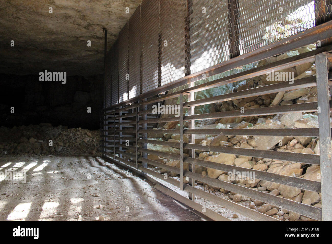 Bat gates hi-res stock photography and images - Alamy
