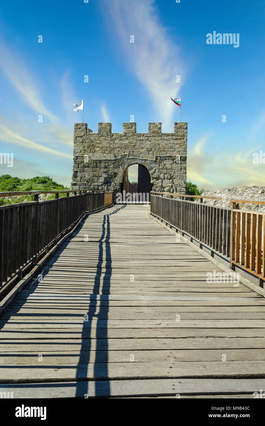 Wooden bridge and Gate of ancient fortress. Ovech Fortress, Provadia ...