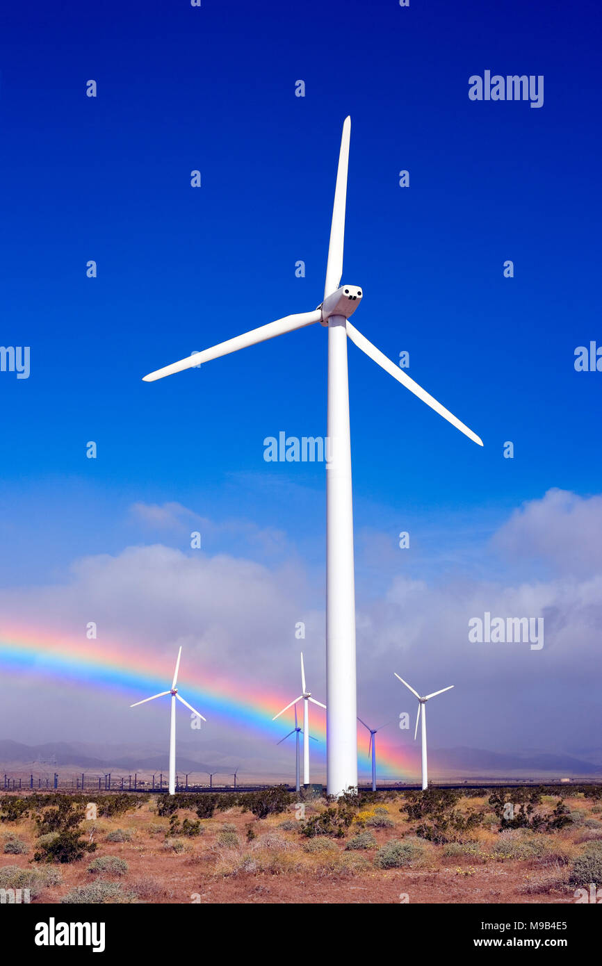 Windmill palm springs hi-res stock photography and images - Alamy