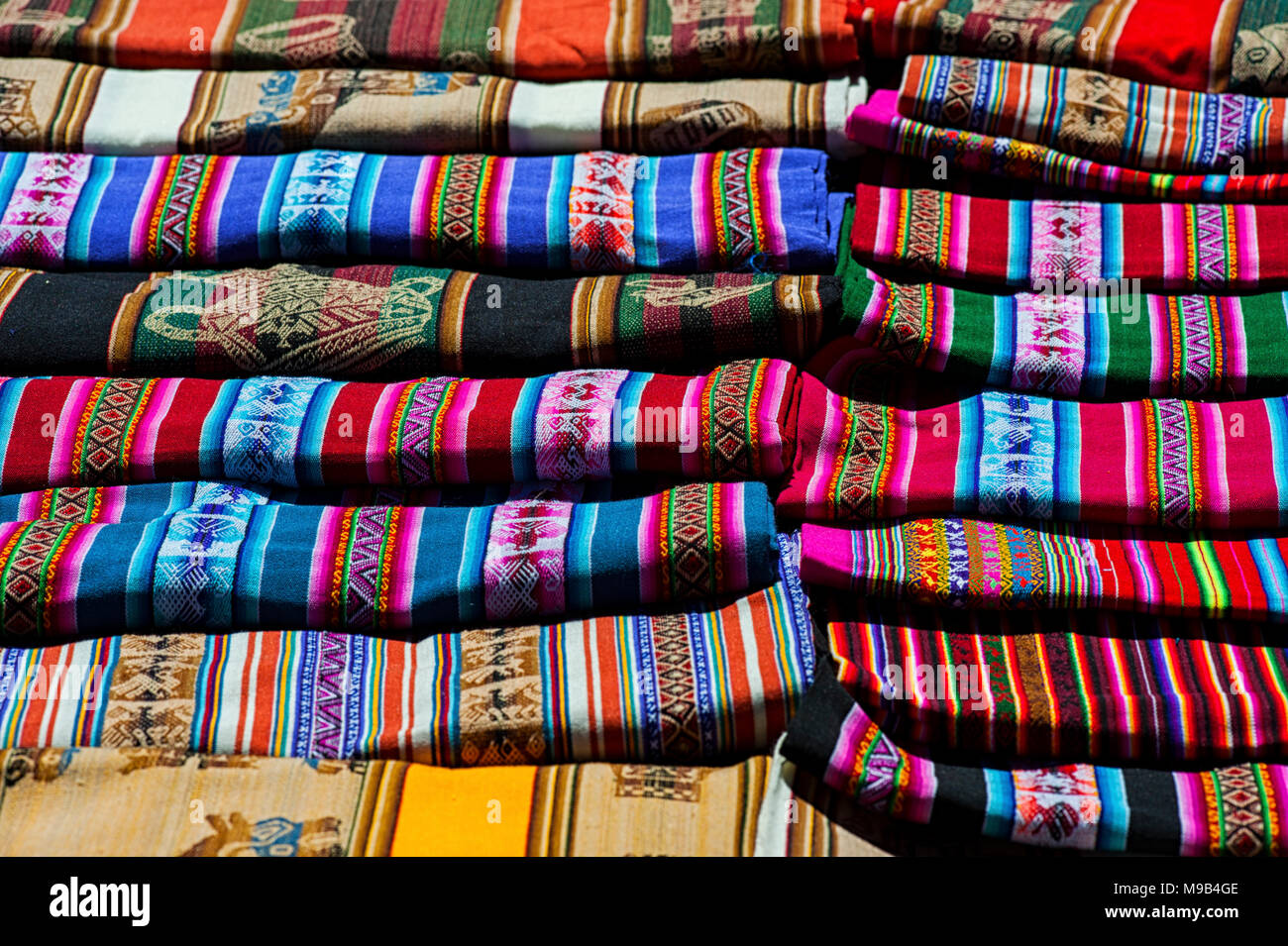 Bolivian textiles hi-res stock photography and images - Alamy