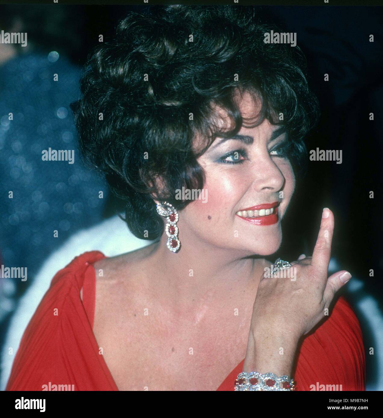 Elizabeth Taylor 1979 Photo By John Barrett/PHOTOlink Stock Photo - Alamy