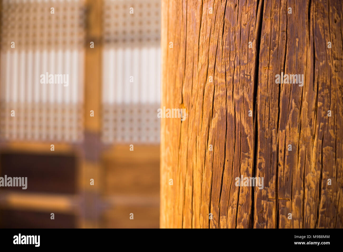 Korean traditional wooden architecture background Stock Photo - Alamy