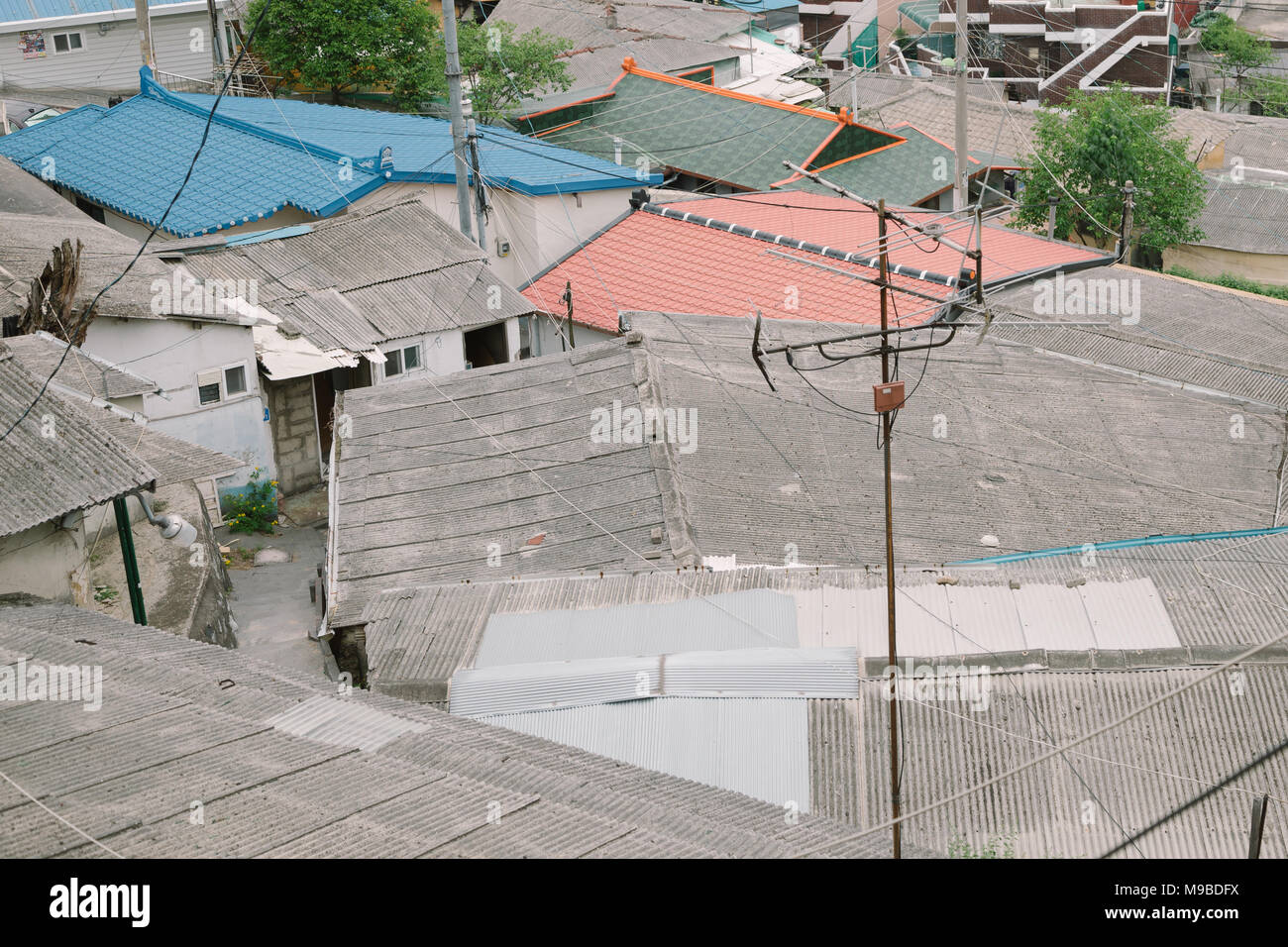 Korean old buildings from hi-res stock photography and images - Alamy