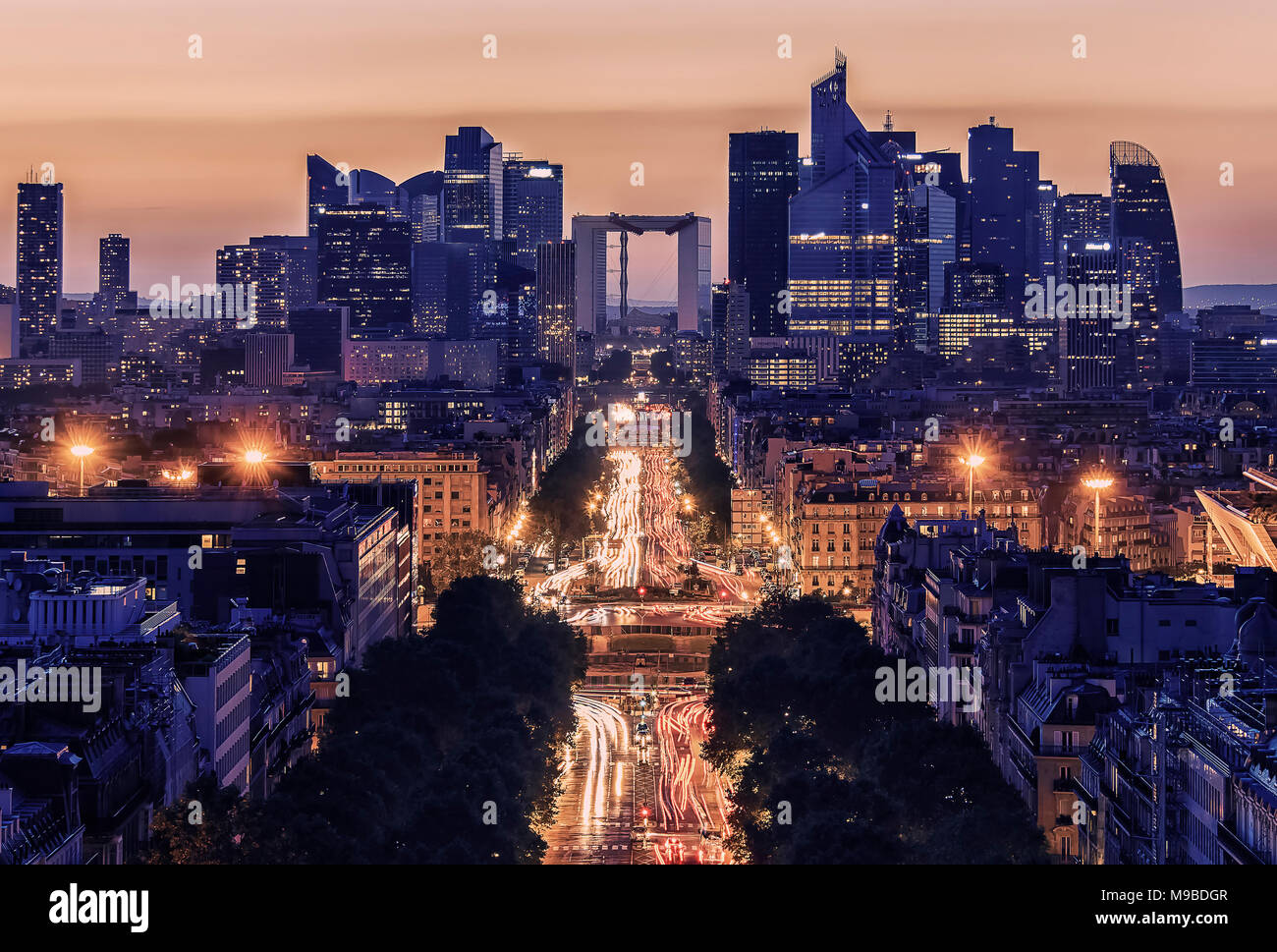 Paris defense skyline hi-res stock photography and images - Alamy