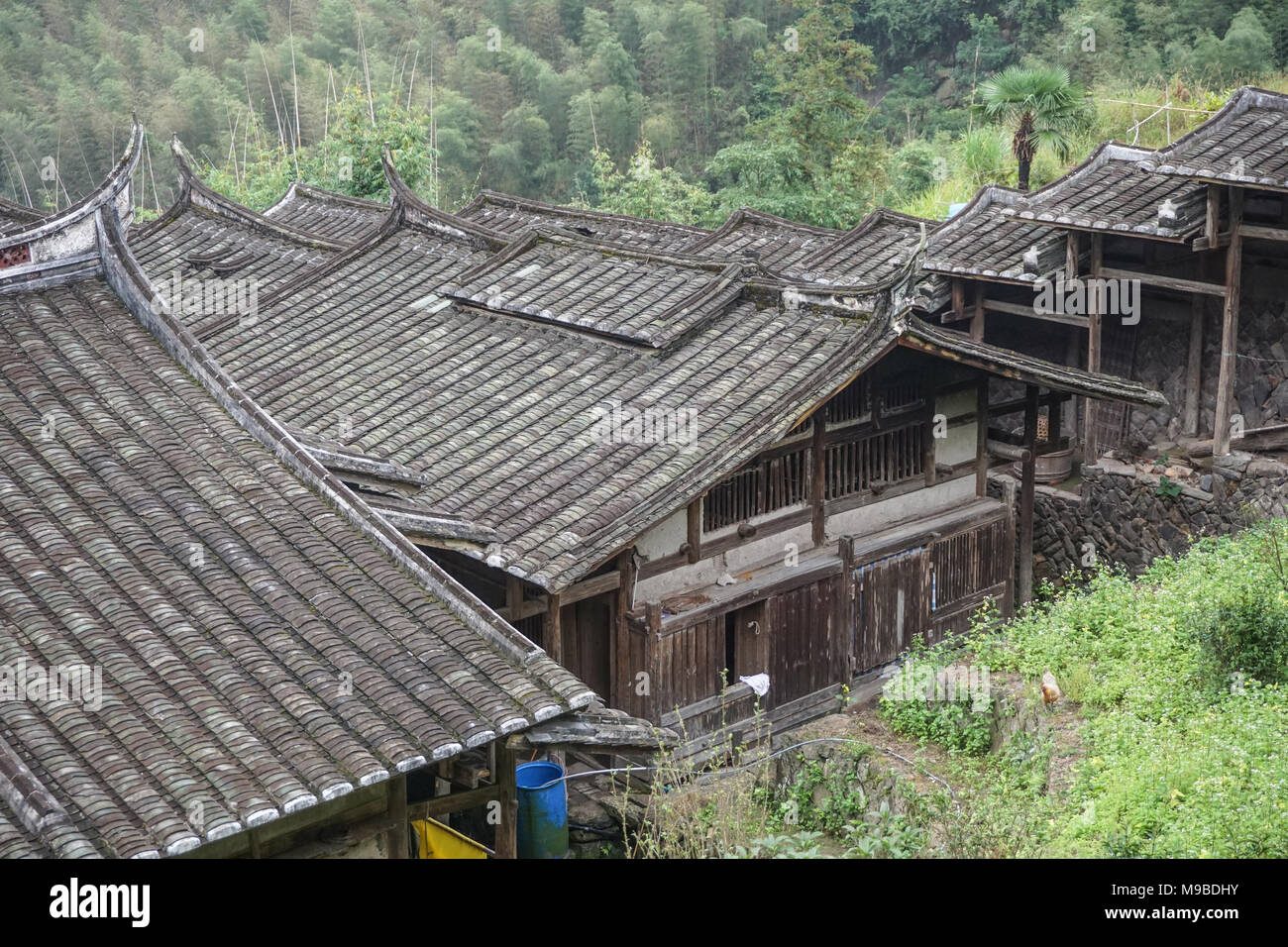 weiwu – fortress-like enclosed farm houses built for an extended family ...